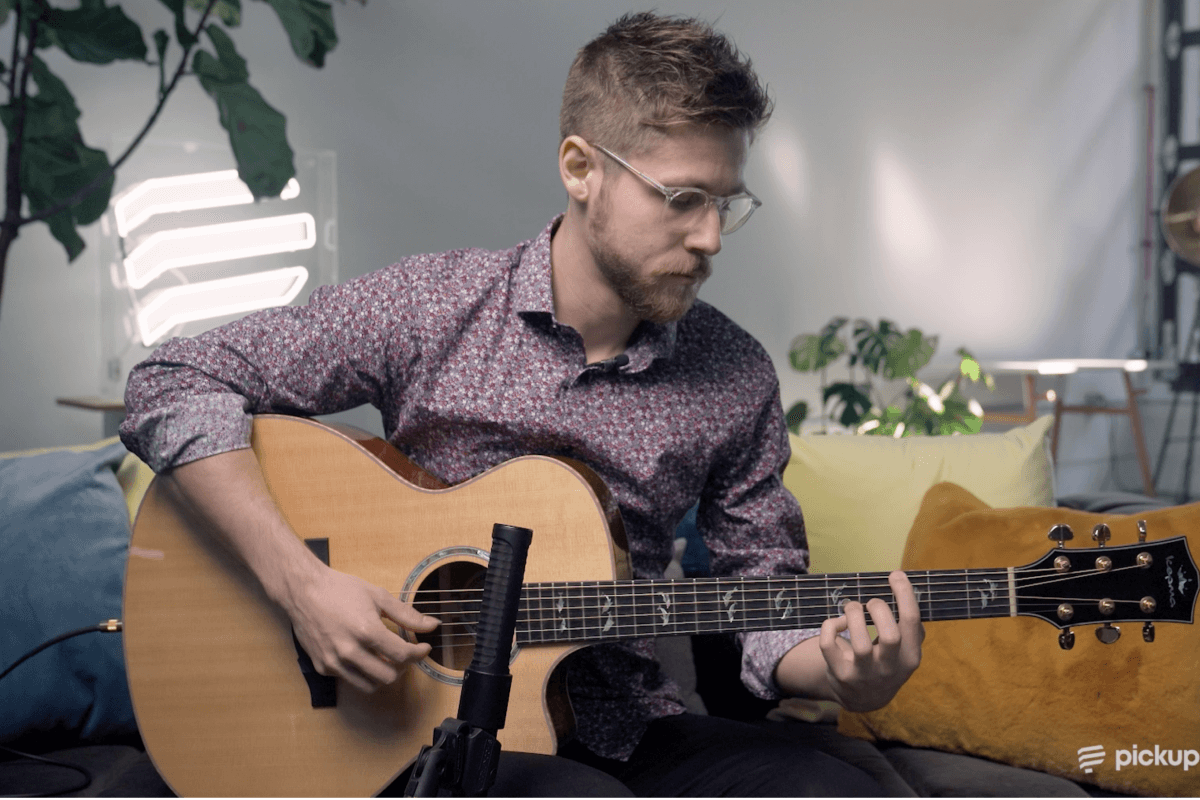 Unlock Rapid Fingerpicking Guitar Techniques with These Exercises - Pickup Music